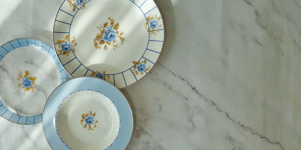Trendy Dinner Plates | Gift Collection Abu Dhabi | Siddiq Gifts